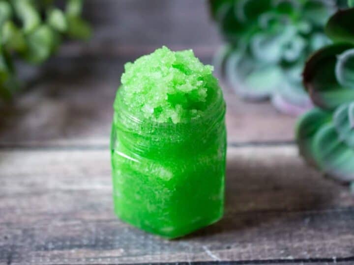 11 Best DIY Sugar Scrubs for All-Over Exfoliation - StylePersuit